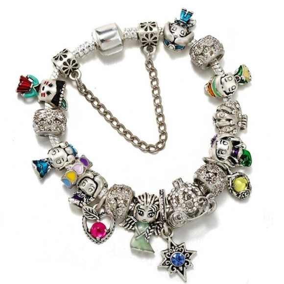 fierce_girl_956 | Accessories | Princess Charm Beacelet | Poshmark